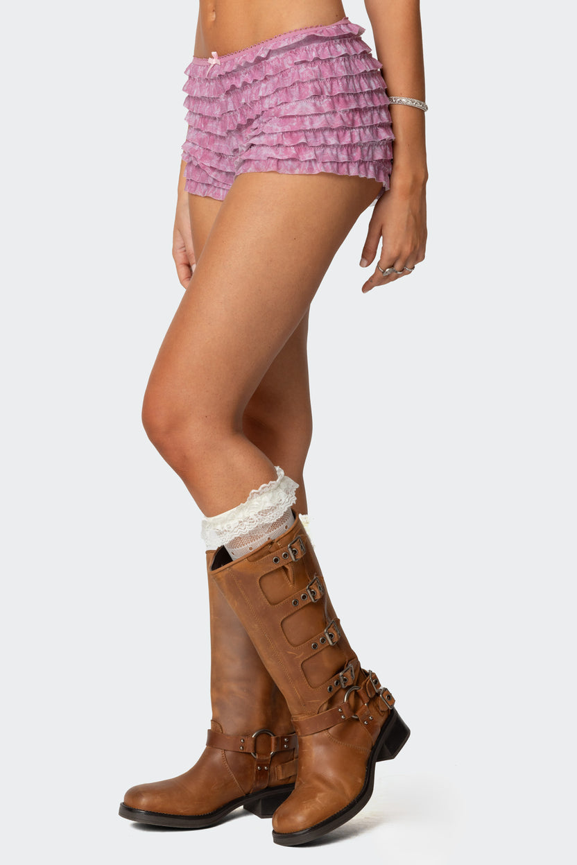 Shailee Ruffled Shorts – edikted