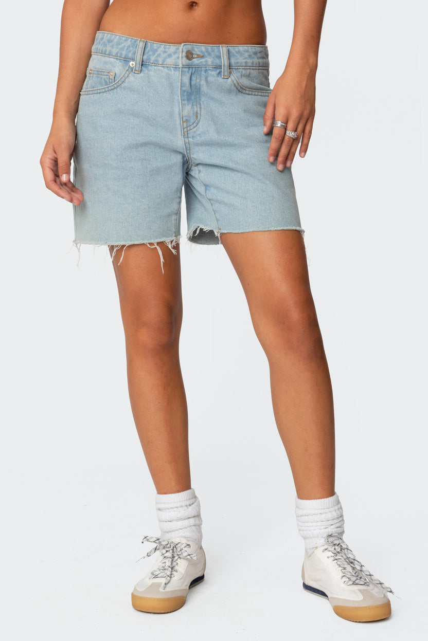 Tomboy Low Rise Denim Shorts – edikted