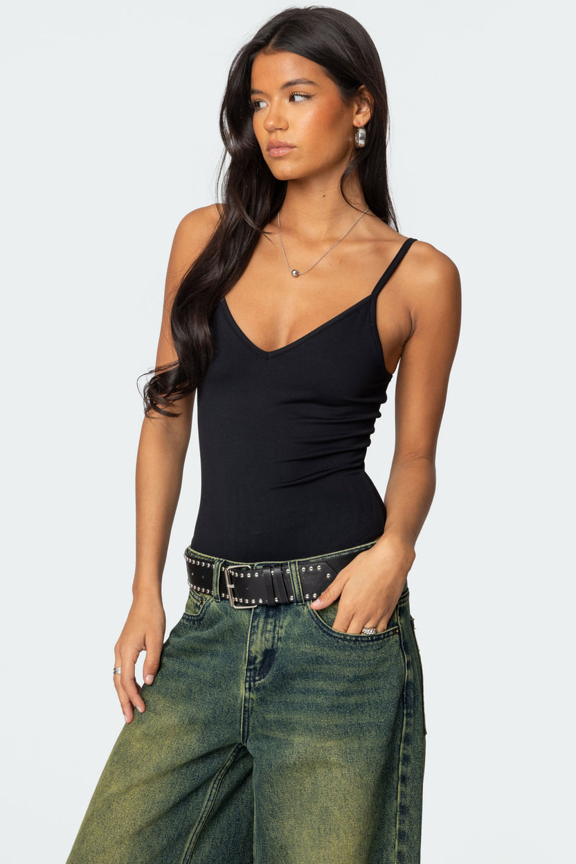 Teaghan V Neck Fitted Bodysuit – edikted
